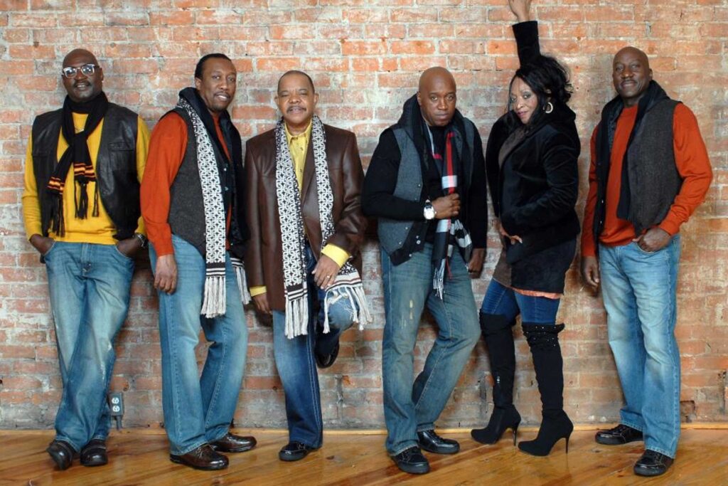 Midnight Star - Universal Attractions Agency